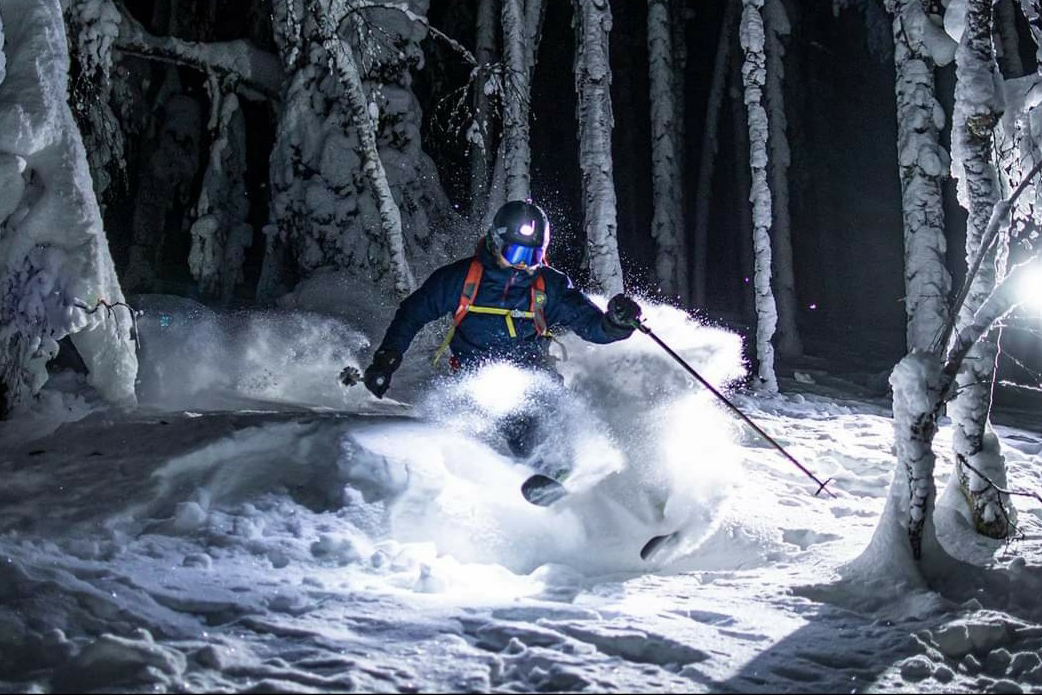 The Pusu skis are made of certified wood from the vicinity, such as ...